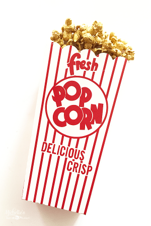 DIY Movie Night Marquee Sign | Whip It Up Wednesday - Michelle's Party ...