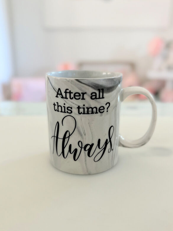 DIY Valentine's Mug Set | Cricut Mug Press - Michelle's Party Plan-It