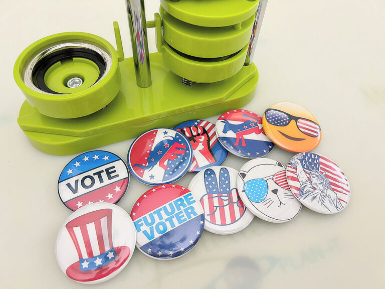 How to Create Stunning Buttons with the HTVRONT Button Maker - Michelle ...