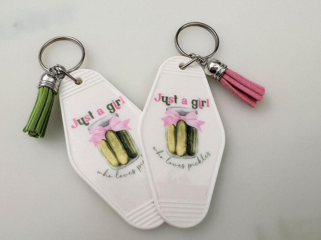 DIY Motel Keychains with Cricut Print Then Cut - Michelle's Party Plan-It